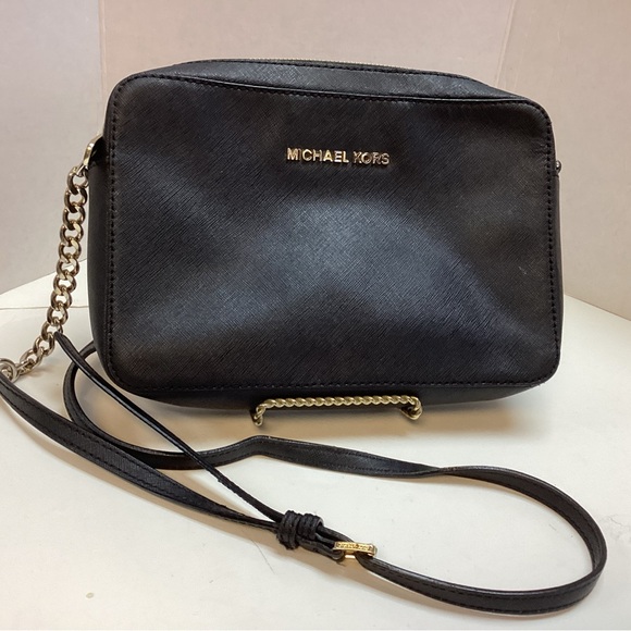 KORS Michael Kors | Bags | Michael Kors Black Crossbody Bag | Poshmark